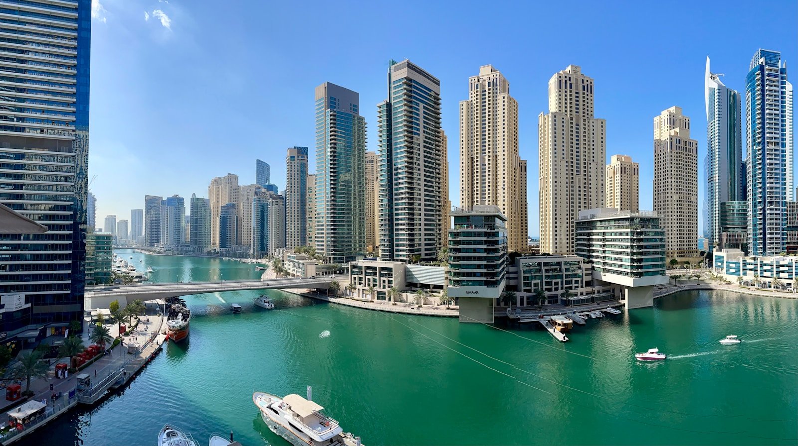 Top Pros and Cons of Living in Dubai Marina - MostlyProperty